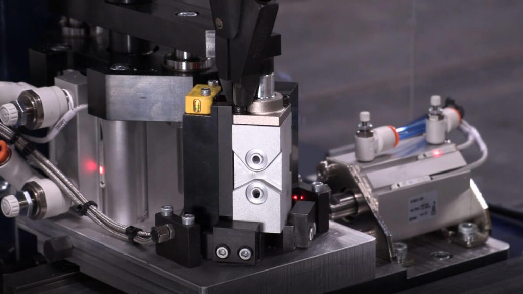 Tabletop Screwdriving Doubles Production | Visumatic